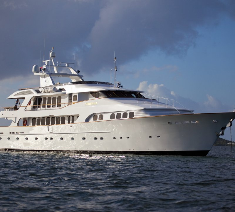 Yacht MAVERICK, Cantiere Delle Marche | CHARTERWORLD Luxury Superyacht ...